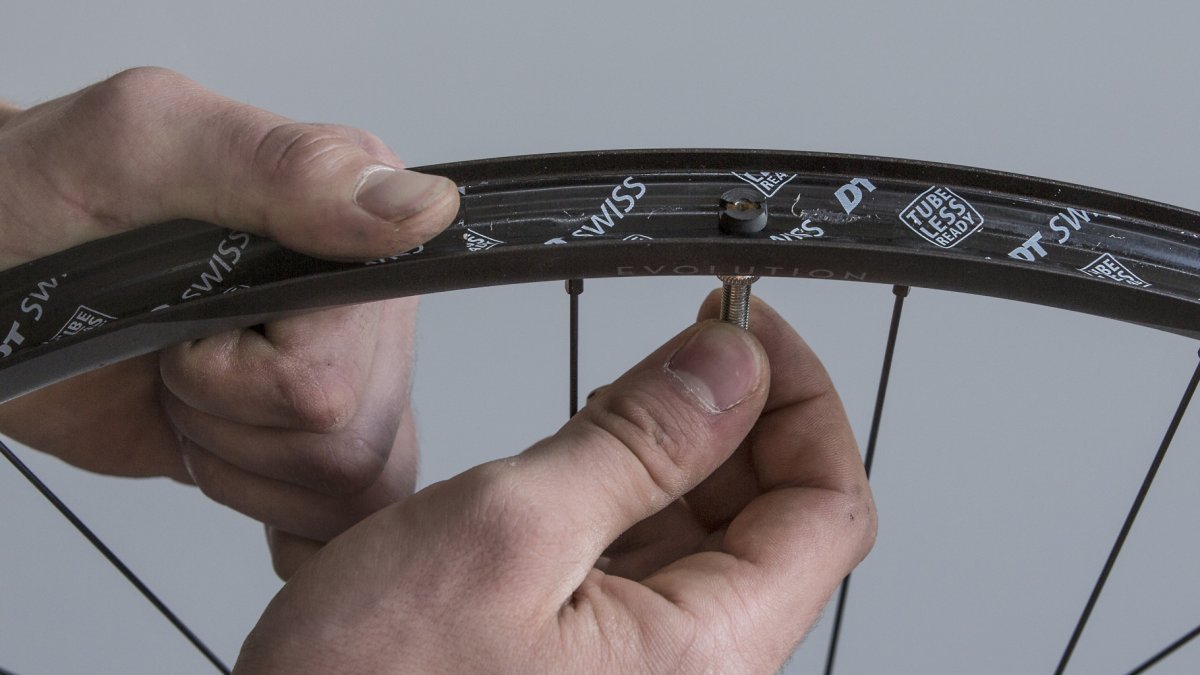 How To Mount Cushcore Step By Step Bike Components