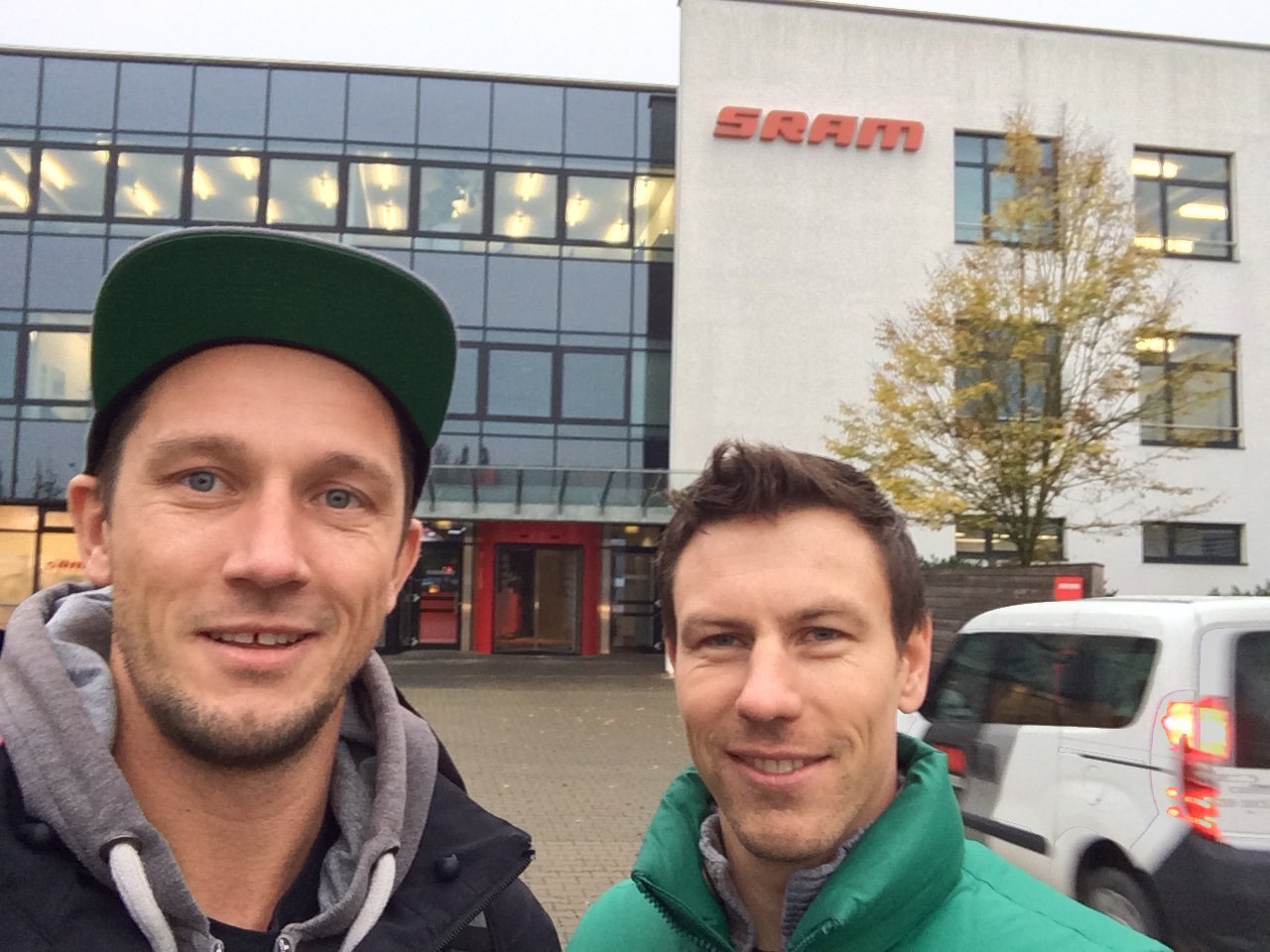 First ride & Produktvorstellung: SRAM RED... | bike-components