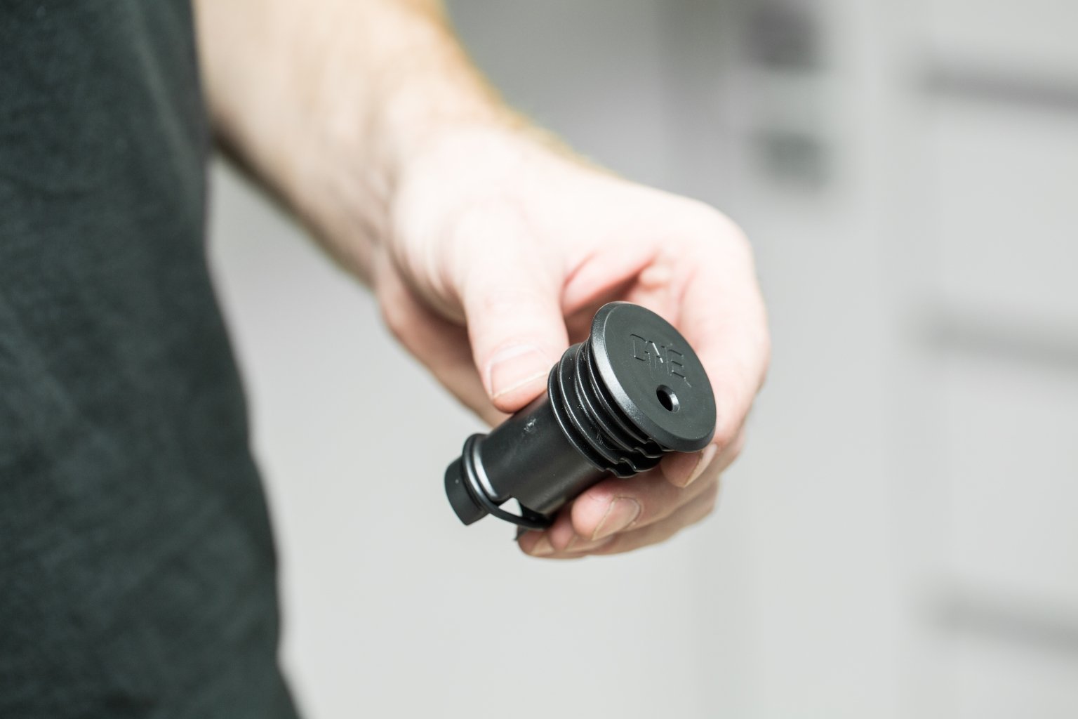 How to mount the EDC Tool System by OneUp... | bike-components