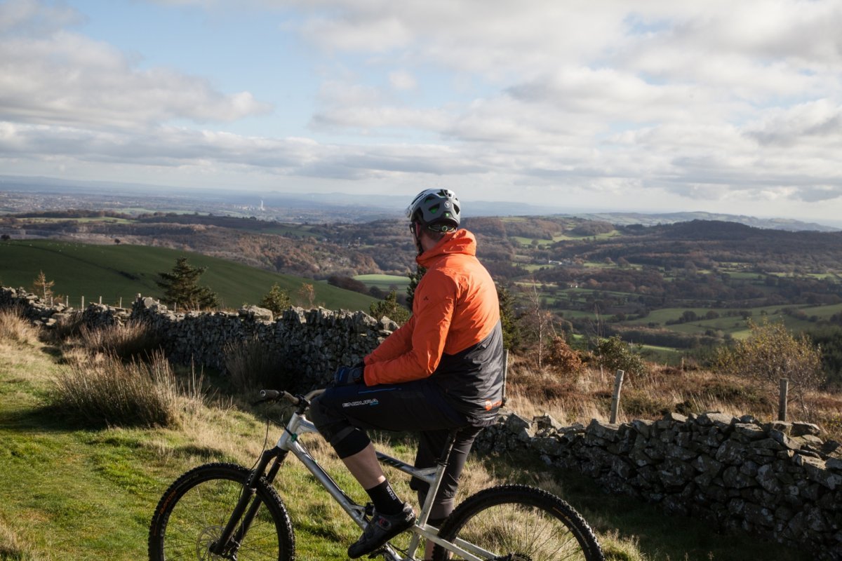 Mountain Biking the Clwyd in Wales | bike-components