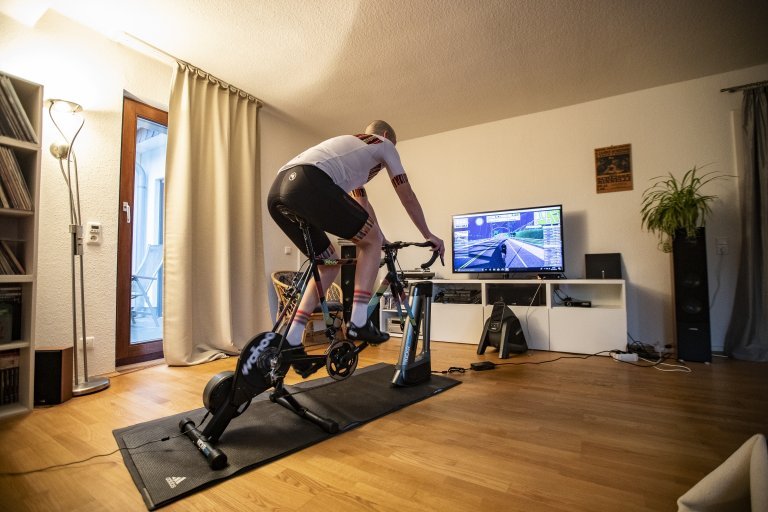 Im Test: Wahoo KICKR CORE + KICKR CLIMB +... | bike-components