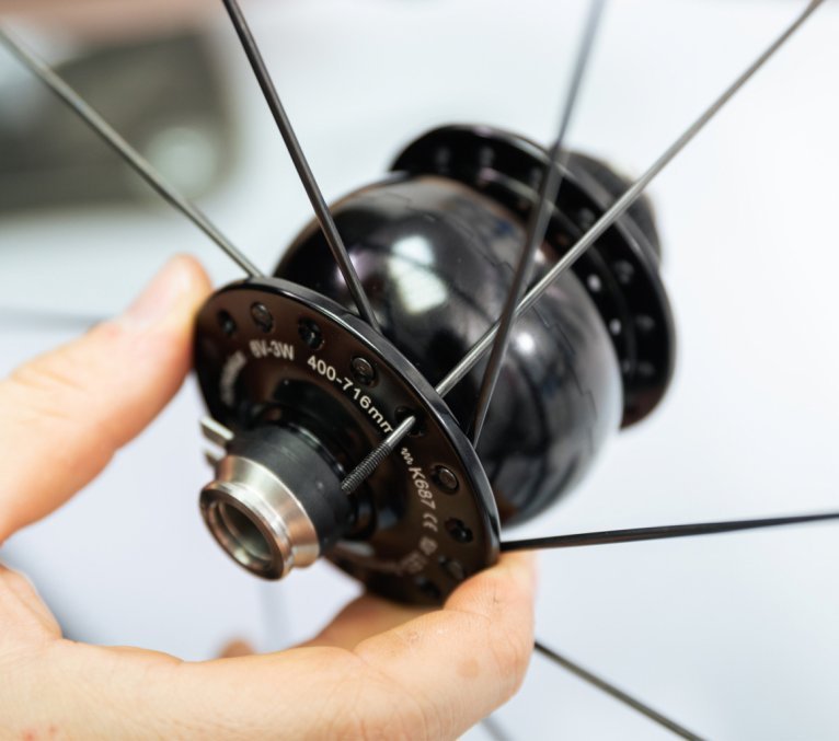 Your Custom Wheel with a Hub Dynamo | bike-components