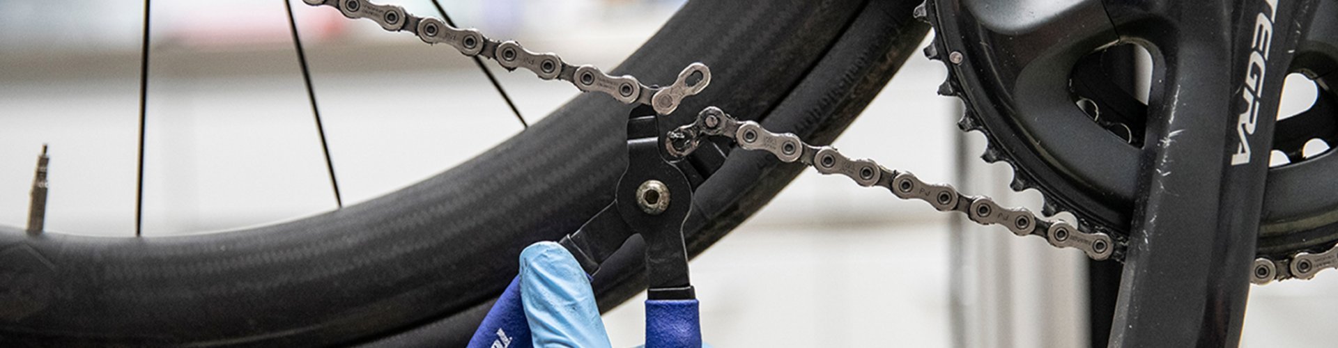 How to: Cambiar la cadena de tu bicicleta... | bike-components