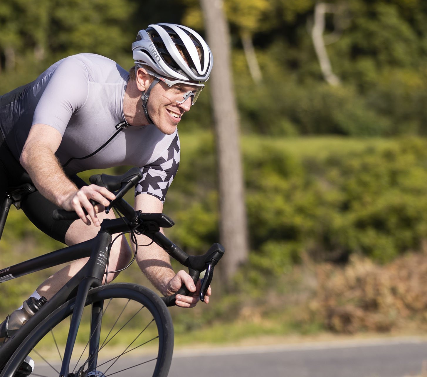 Giro Rennrad-Helme & -Schuhe Shop | bike-components