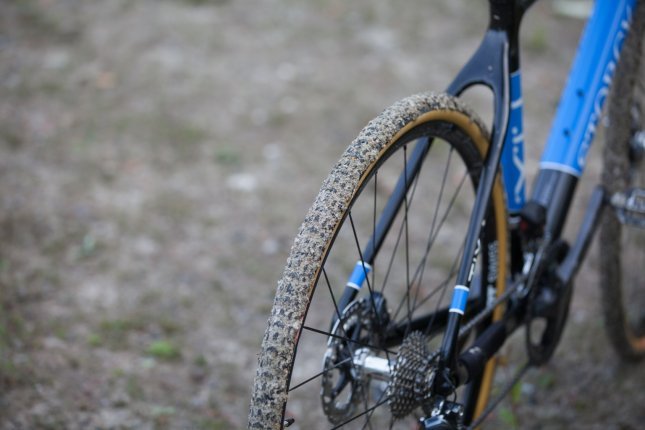 Im Test: Challenge Limus und Grifo 33... | bike-components