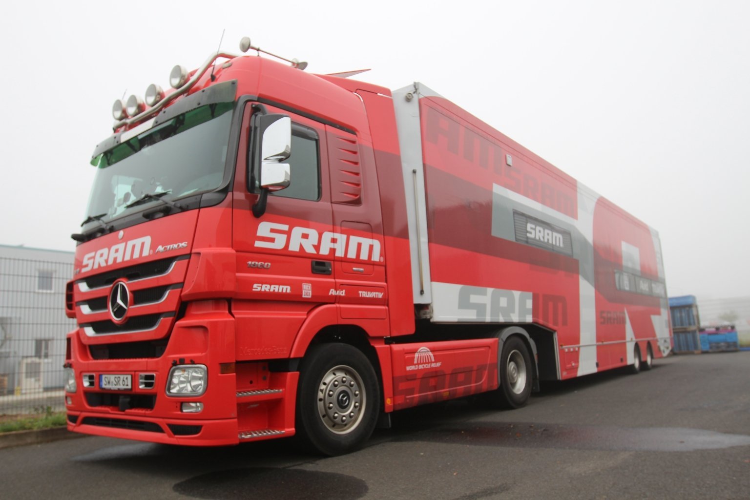 bc visits SRAM | bike-components