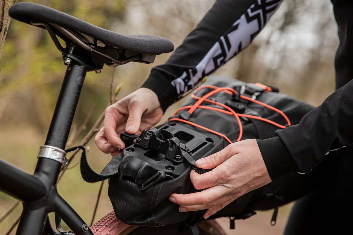 Ortlieb Fahrradtaschen Shop | bike-components