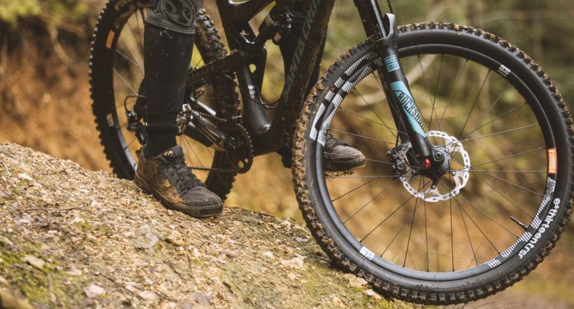 Die neuen e*thirteen-Reifen TRS und LG1... | bike-components