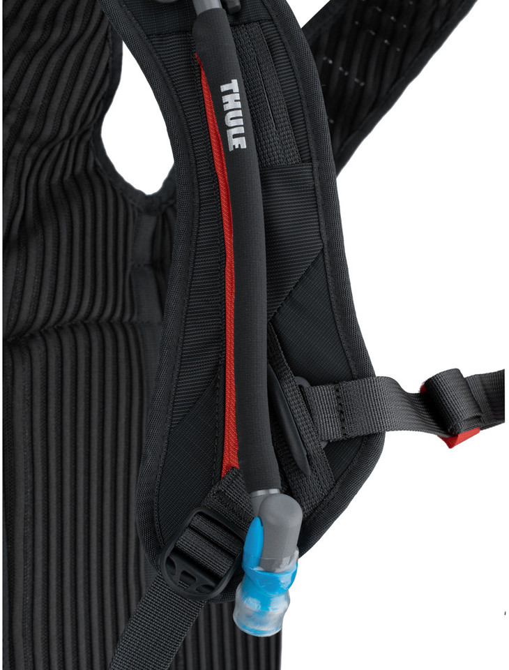 Thule Rail Pro Hydration Pack for Enduro Racing | bike-components