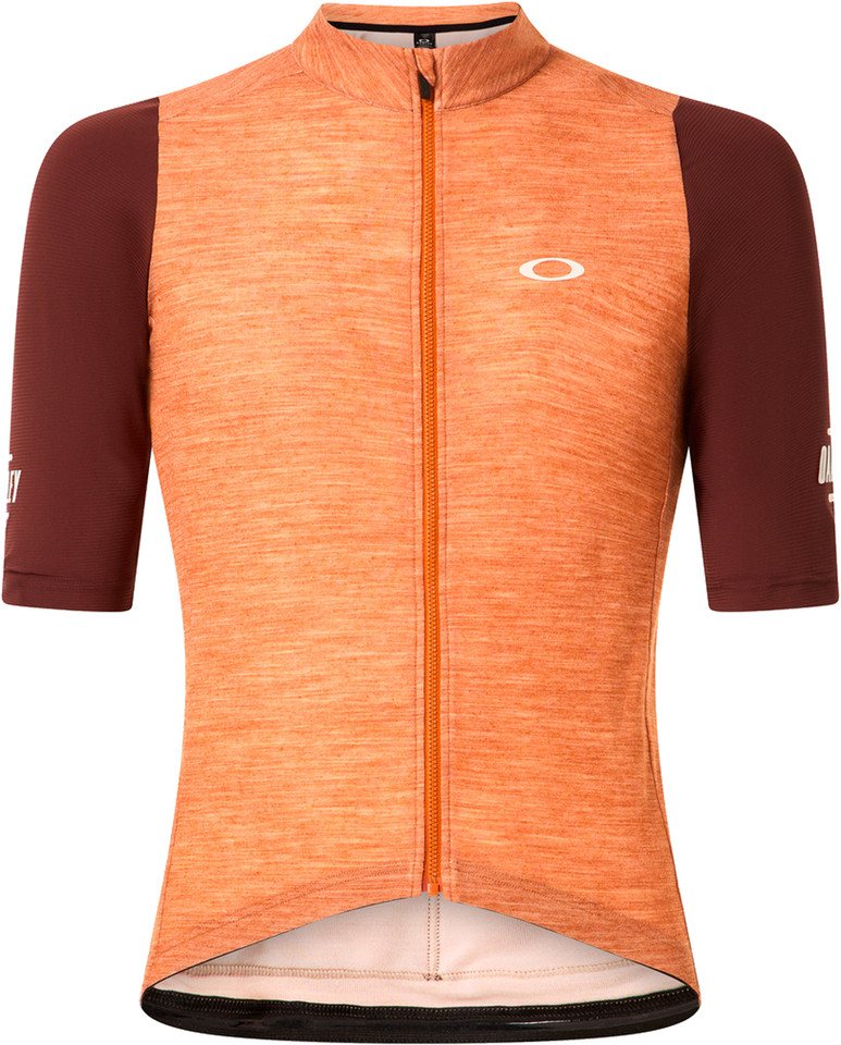 SALE! Oakley Off Grid Jersey for Gravel Riders | bike-components